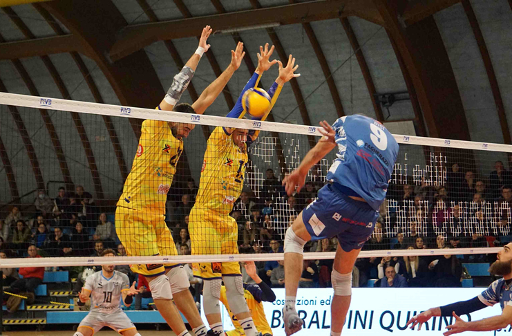 Mirandola resta tabù per Belluno: la Stadium conquista tre punti d’oro ... Mirandola resta tabù per Belluno: la Stadium conquista tre punti d’oro ...